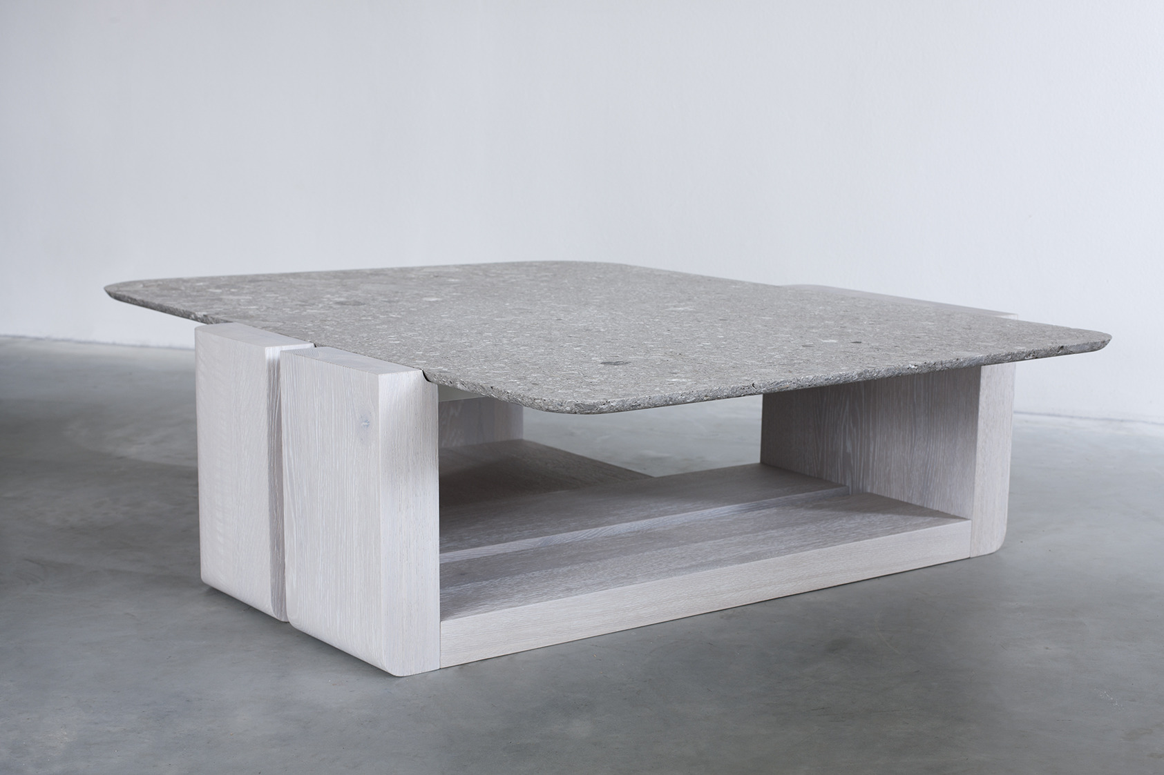 KITALE COCKTAIL TABLE - Gotham Notting Hill